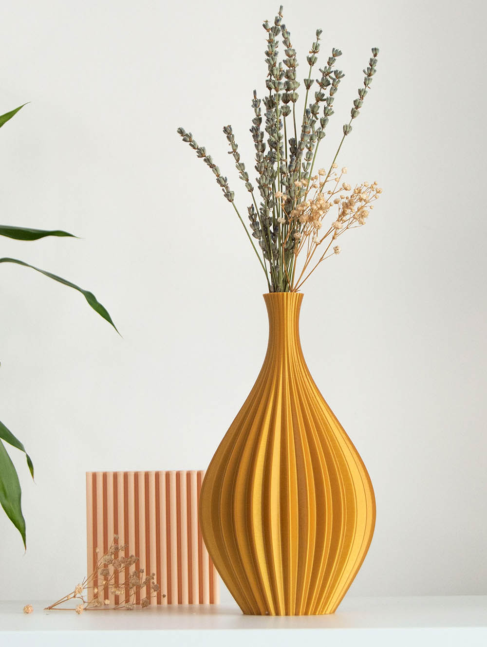 Soli Workshop | Juniper Dried Flower Vase | Souq Dükkan